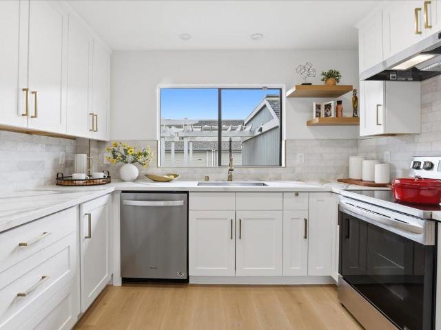812 Ram Ln, Foster City, CA 94404 | MLS #ML82043 | Compass