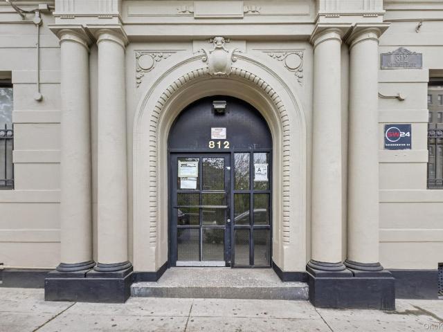 812 Riverside Drive, Unit 42