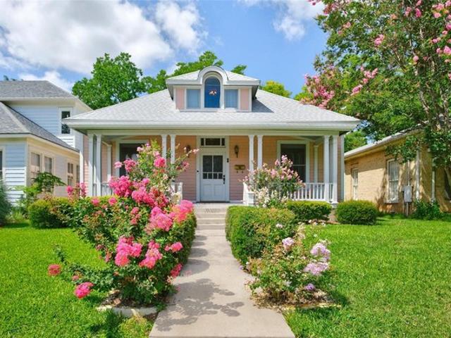 812 W 10th St, Austin, TX 78701