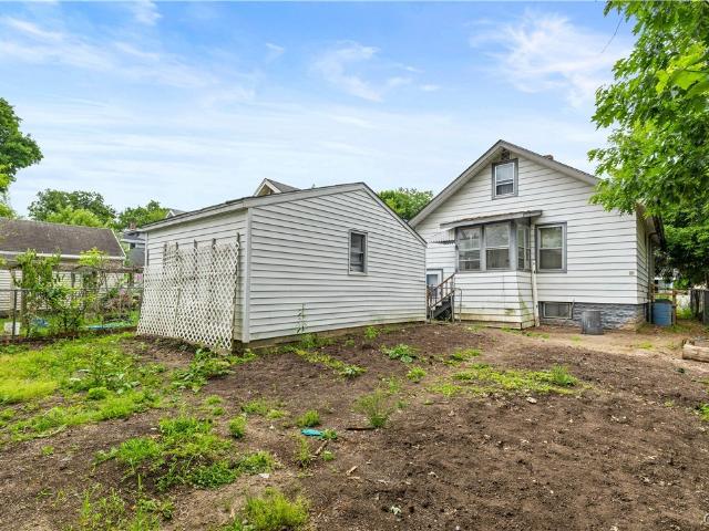 812 Watson Place