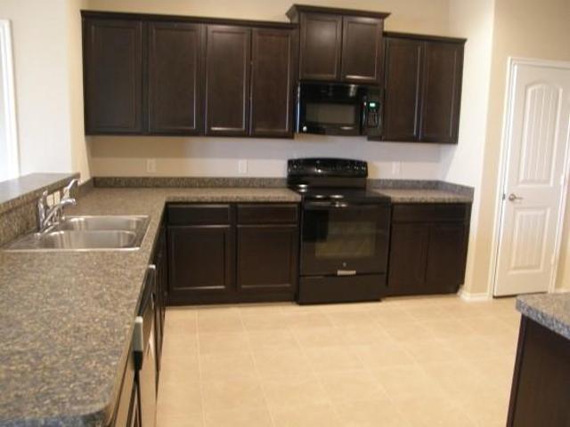 812 Westgate Court