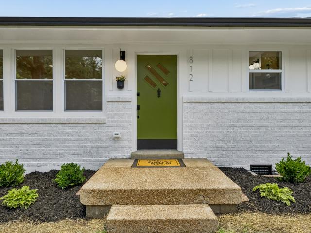 812 Tuckahoe Dr