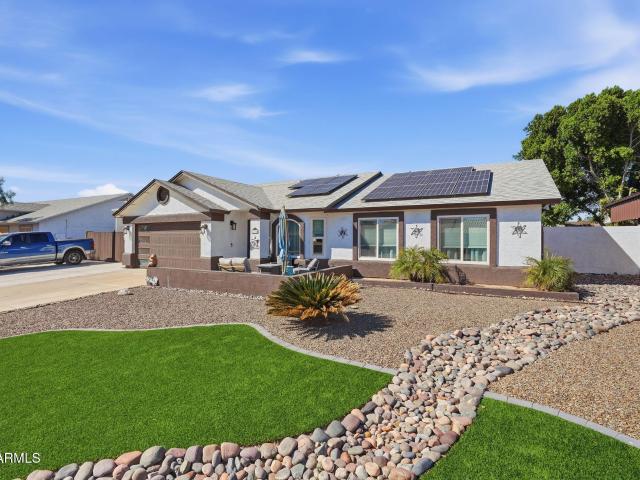 8134 E Evergreen St, Mesa, AZ 85207 | Compass
