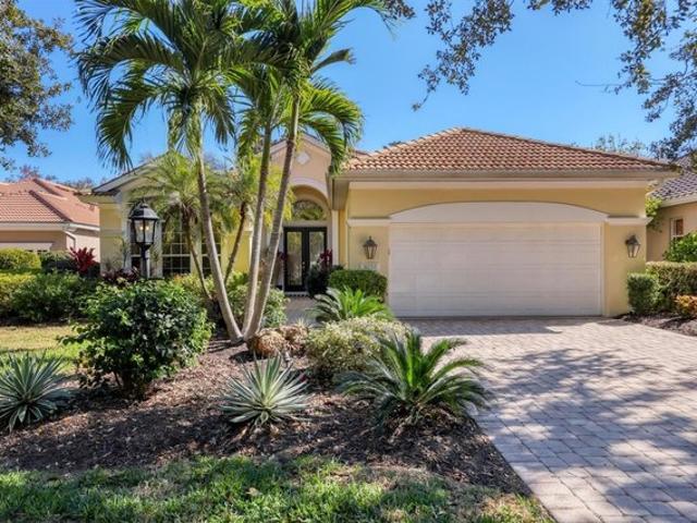 8135 Abingdon Ct, University Park, FL 34201