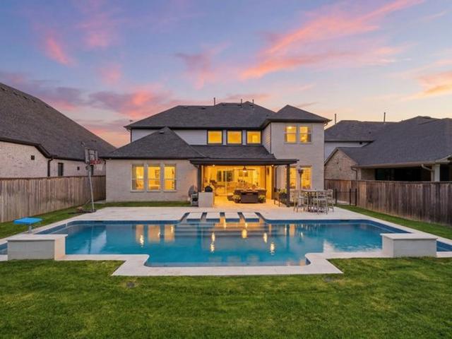 8135 Allston Village Trl, The Woodlands, TX 77389