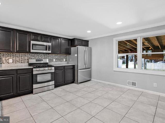 8135 Del Haven Road
