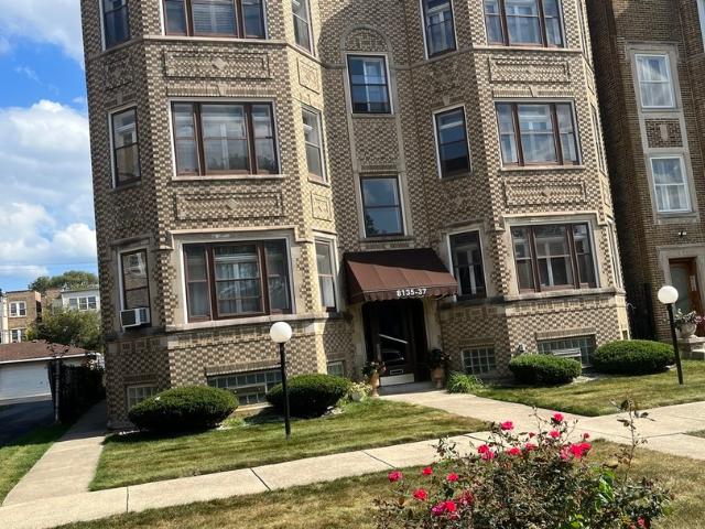 8135 S Prairie Avenue # 2