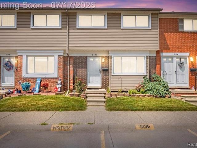 8136 Busko St, Warren, MI 48093