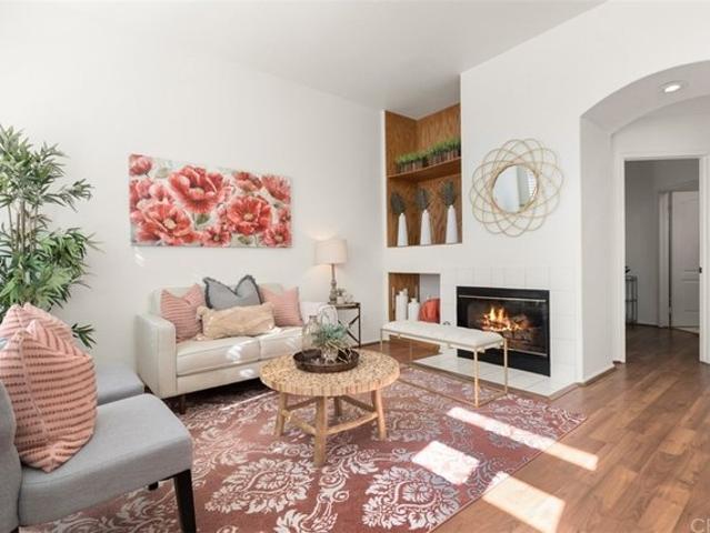 8136 E Naples Ln, Anaheim, CA 92808