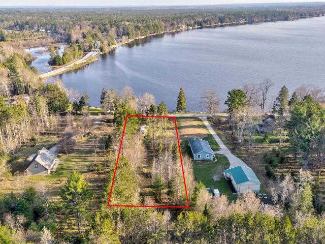 8136 W Arrowhead Road
