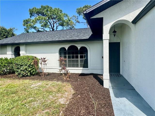 8137 Pelican Rd, Fort Myers, FL 33967 | MLS #226013 | Compass