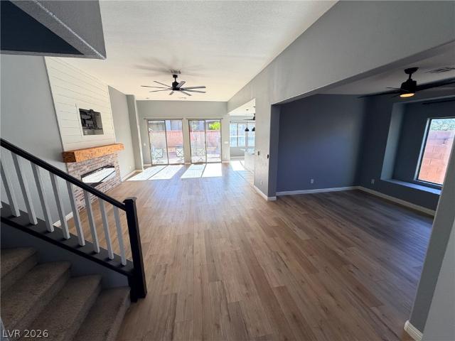 8137 Slate Falls Street