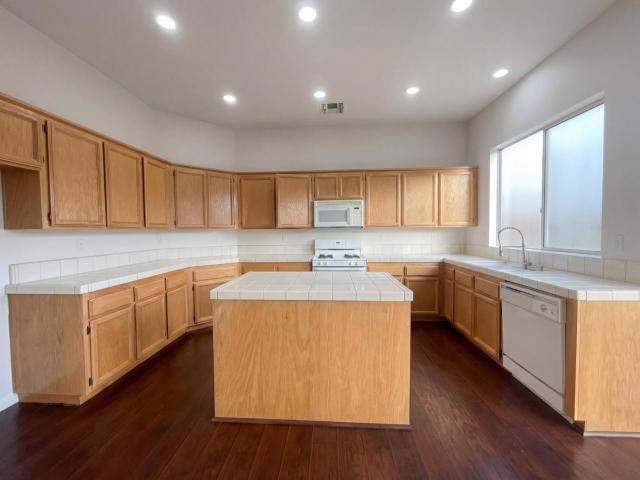 8137 Wyndwillow Way, Elk Grove, CA 95758 | Compass