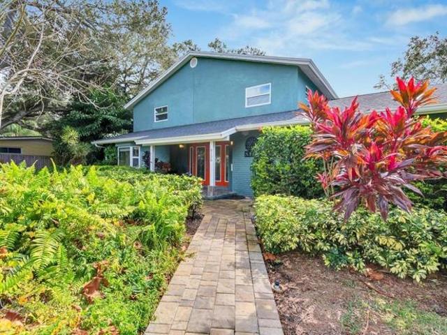 8138 Country Club Rd N, Saint Petersburg, FL 33710