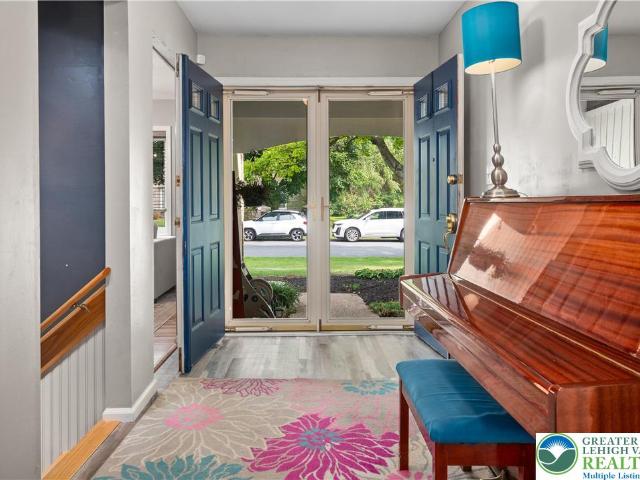8138 Pheasant Run