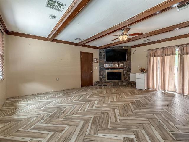 8139 NW 11th Street