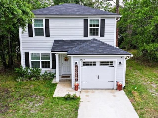 8139 Vining St, Jacksonville, FL 32210