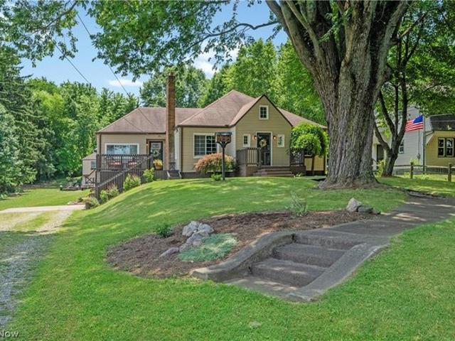 8130 Navarre Rd SW, Massillon, OH 44646