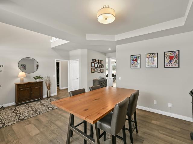 8130 W Mourning Dove Ln