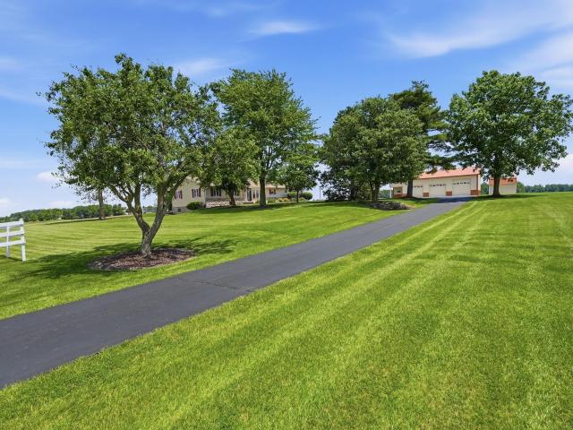 8131 N 200 E Road