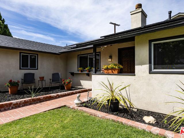 8131 Bianca Avenue