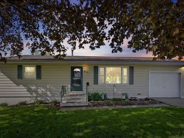 813 12th Ave, Orion, IL 61273