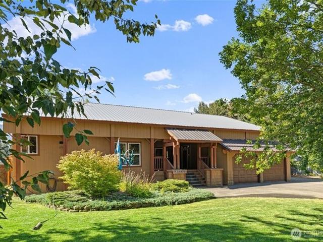 813 1/2 Broadway Ave, South Cle Elum, WA 98943