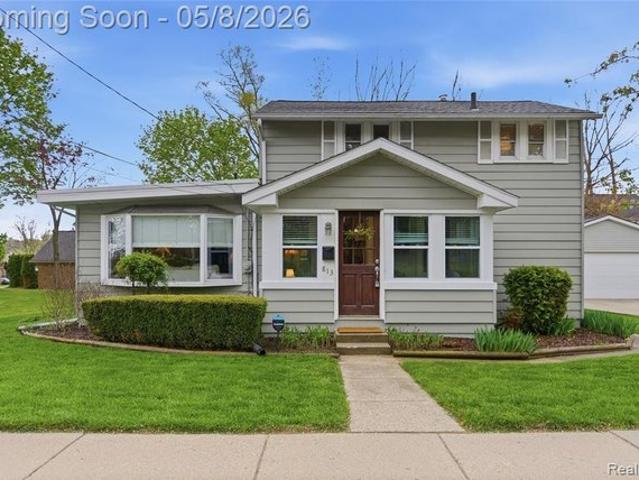 813 1st St, Rochester, MI 48307