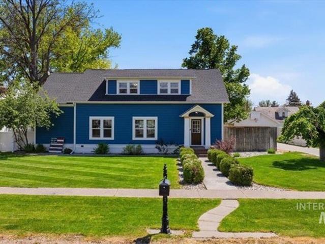 813 7th St, Rupert, ID 83350