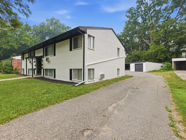 813 Carrier Creek Boulevard