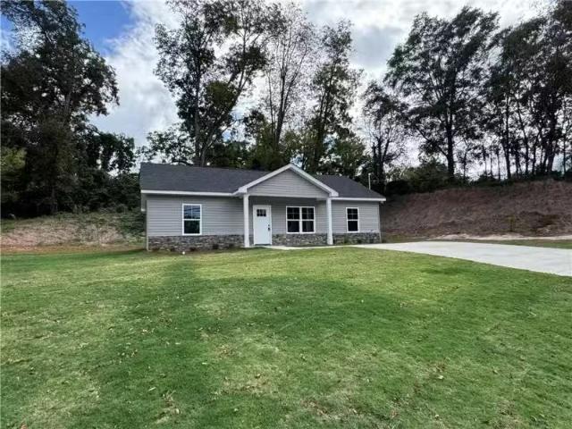 813 CHERRY DR, LANETT, AL 36863
