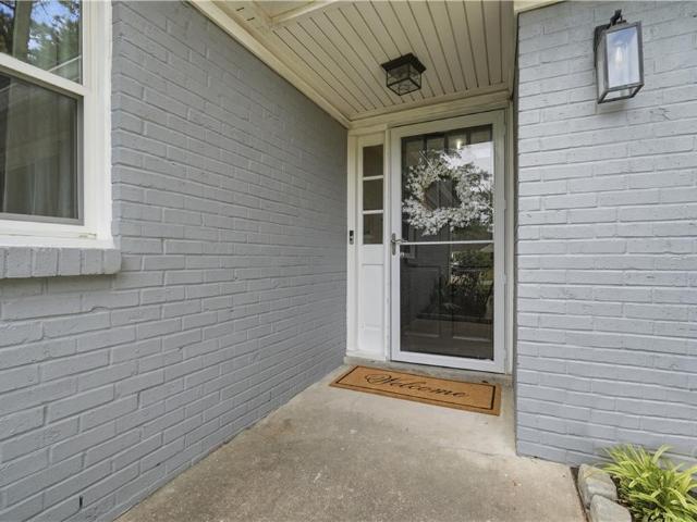 813 Aqueduct CT