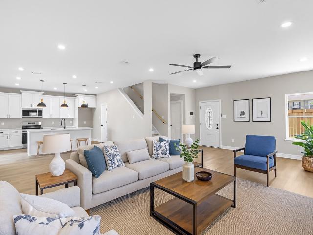 813 Barbara Mae St, Houston, TX 77015 | MLS #40859 | Compass