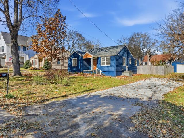 813 Gwynn Dr, Nashville, TN 37216 | MLS #3048 | Compass