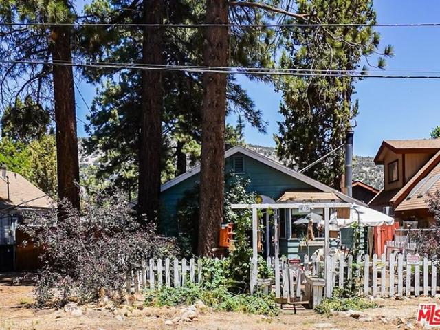 813 E Mountain View Blvd, Big Bear City, CA 92314