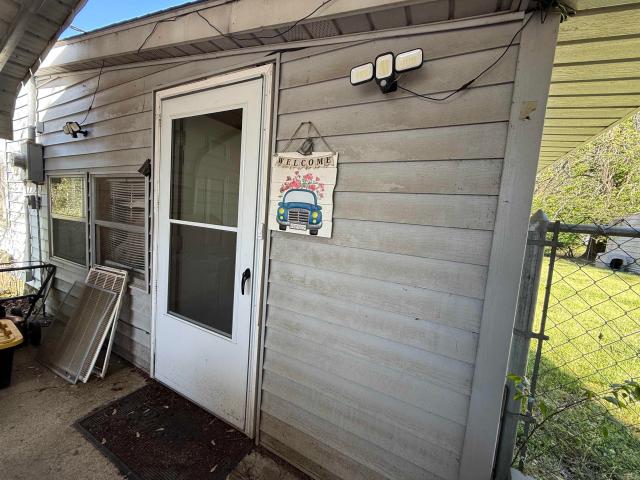 813 Eaton St