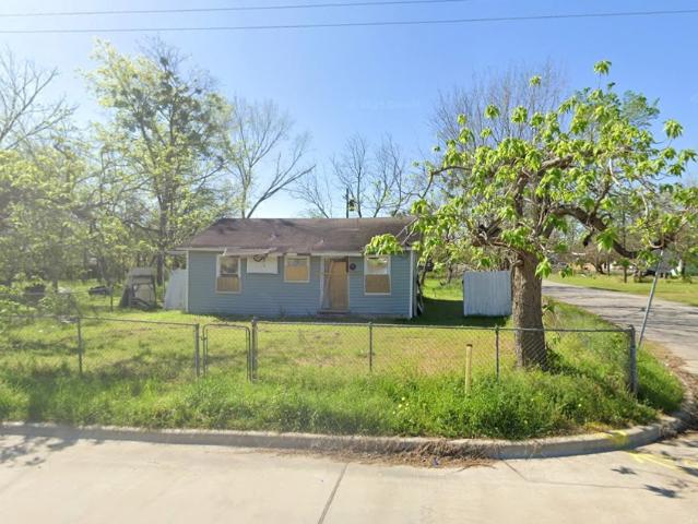 813 Foster Street