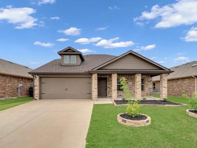 813 Horton St, Fate, TX 75189