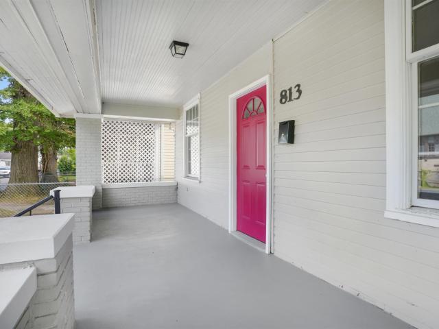 813 Jefferson Avenue