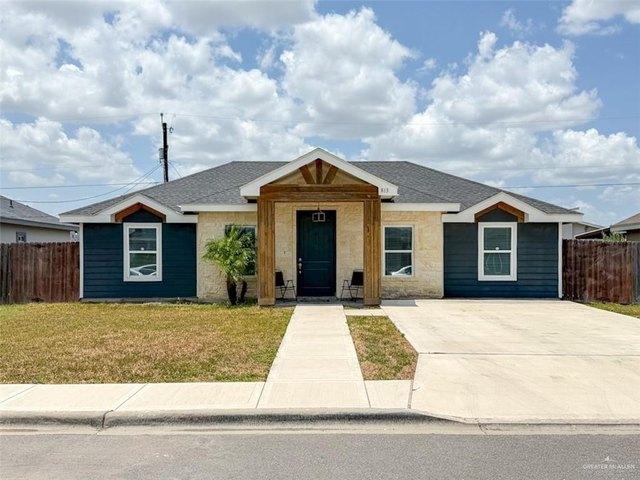 813 Lark St, Alamo, TX 78516