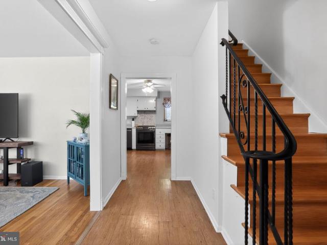 813 Mockingbird Lane