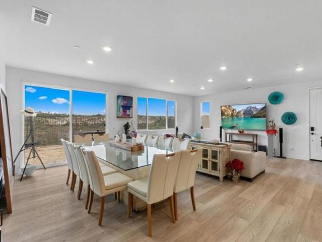 813 Mateo St # 91911, Ca, 91911