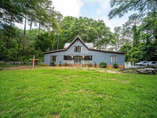 813 N Adams St, Montezuma, GA 31063