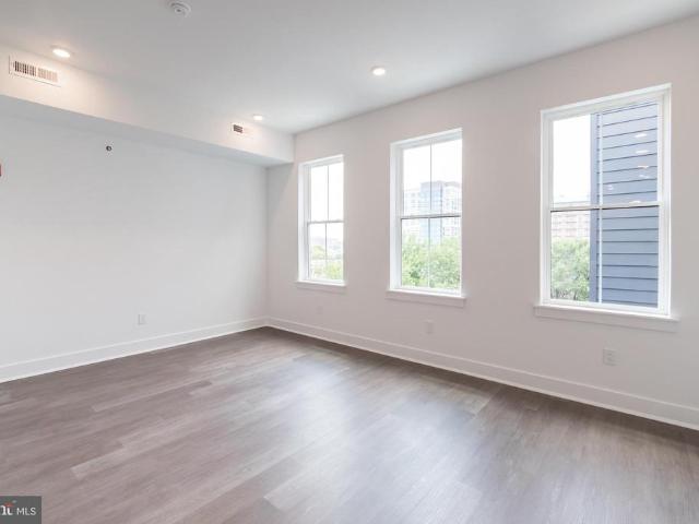 813 N Broad Street # UNIT 213