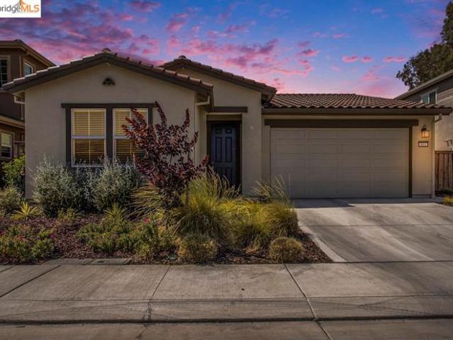 813 Nix Wy, Oakley, CA 94561