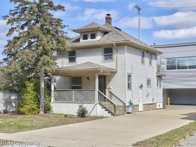 813 S Center St, Royal Oak, MI 48067