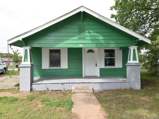 813 S Elm Ave, Bartlesville, OK 74003