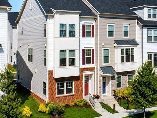 813 Sawback Sq NE, Leesburg, VA 20176