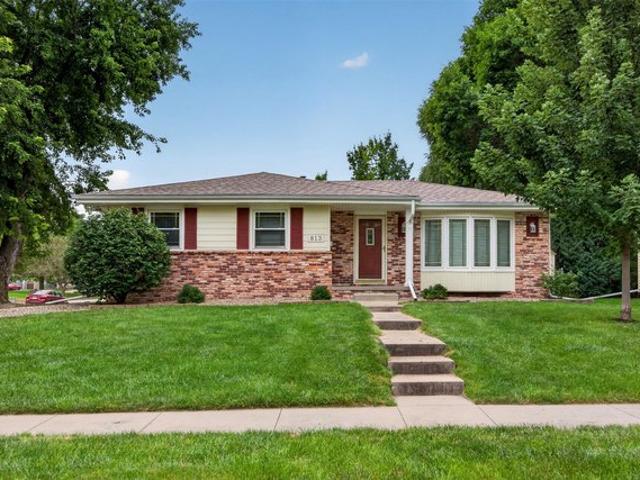 813 SE Uehlamar Dr, Ankeny, IA 50021