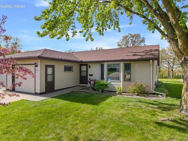 813 Sprague St N Unit 2, Caledonia, MN 55921